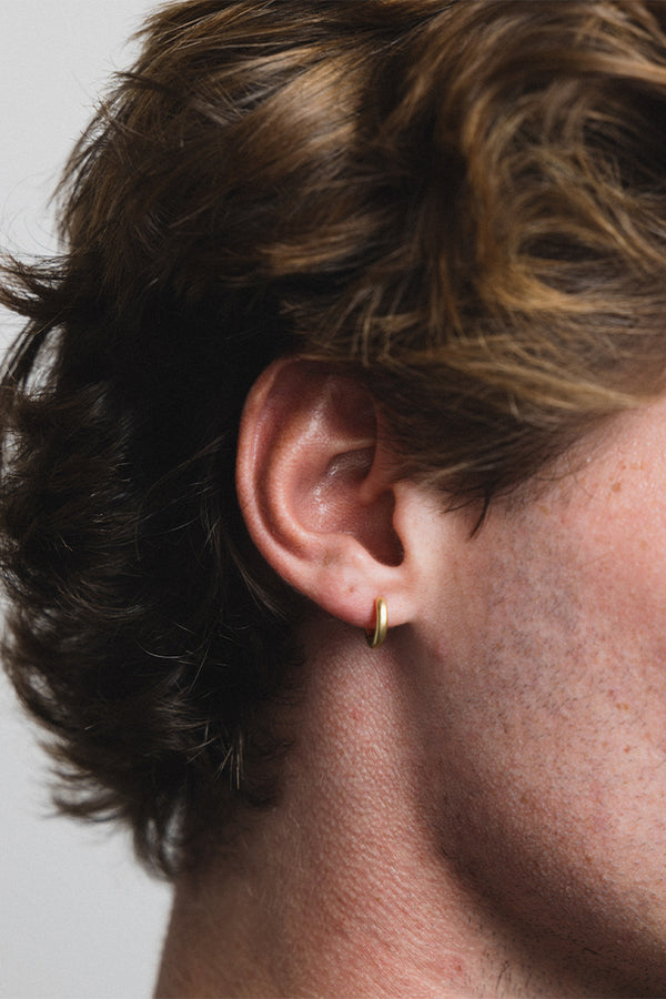 HUGGIES SMALL EARRINGS - PIPE AND ROW