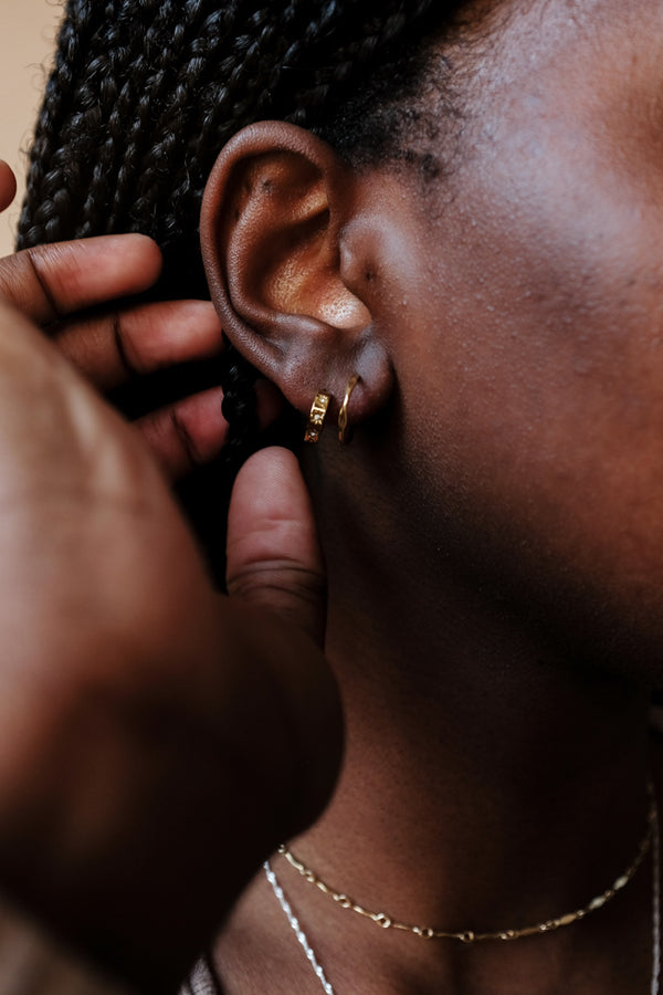 CZ HUGGIES - PIPE AND ROW