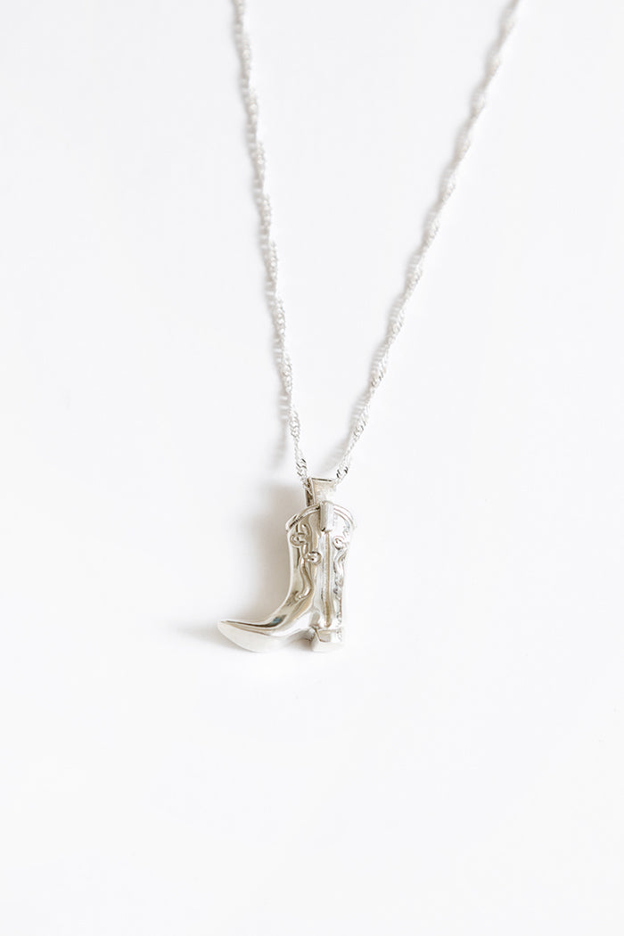 Wolf Circus Heart Toggle necklace sterling silver | pipe and row - PIPE ...