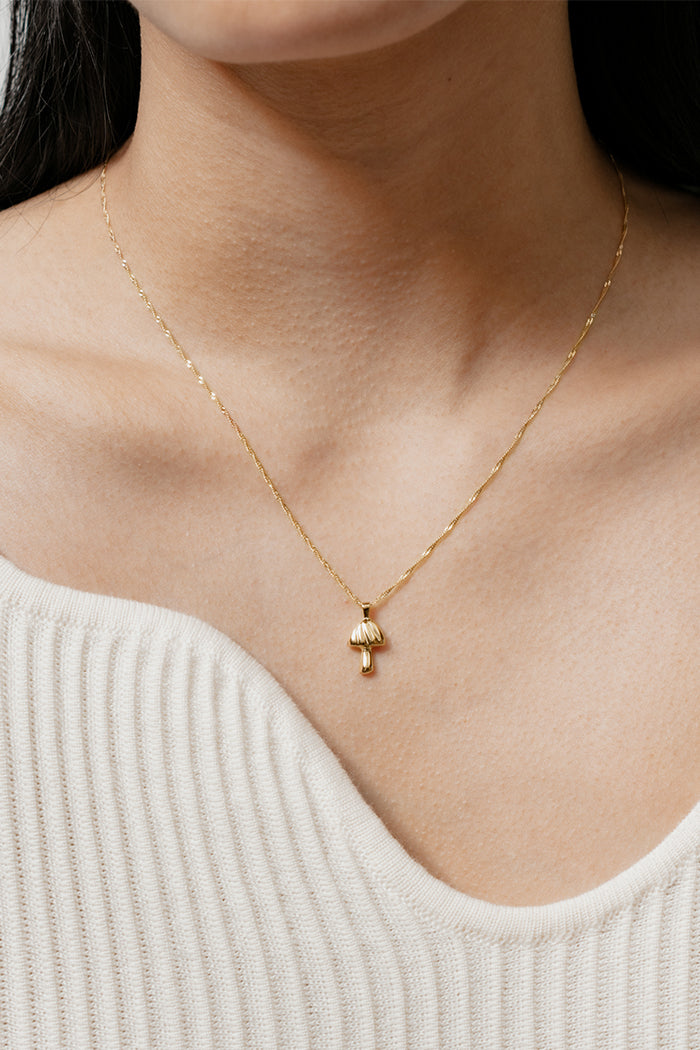 NECKLACES - PIPE AND ROW